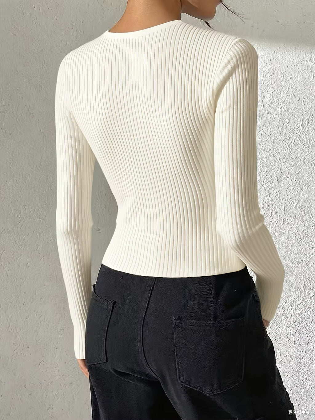 Women's Slim Fit V-Neck Long-Sleeve Knitted Pullover – Ladies Style